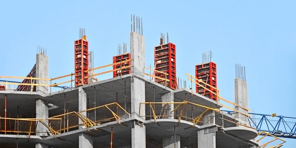 Universal Scaffolding & Equipment - High Quality Scaffolding